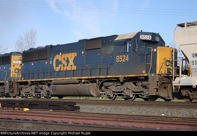 CSX 8524
